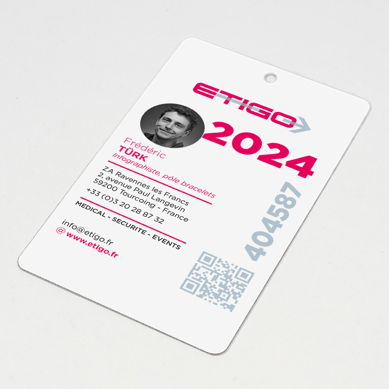 Carte en PVC personnalisée